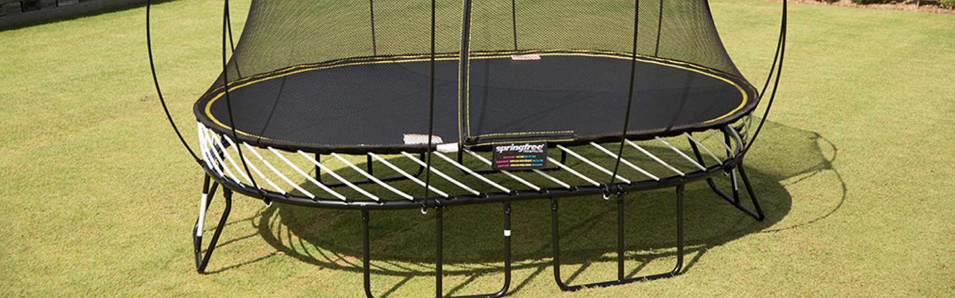 Medium Oval studsmatta - O77 | Springfree Trampoline Sverige